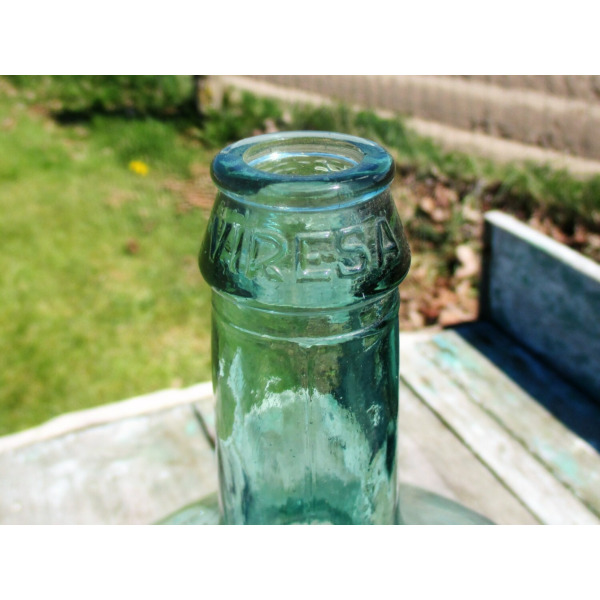 Vintage Green Viresa Liquor Wine glass Bottle Marked Authentic ...